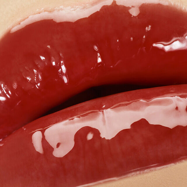 The Inks: Bold, Long-Lasting Liquid Lipsticks | YSL Beauty